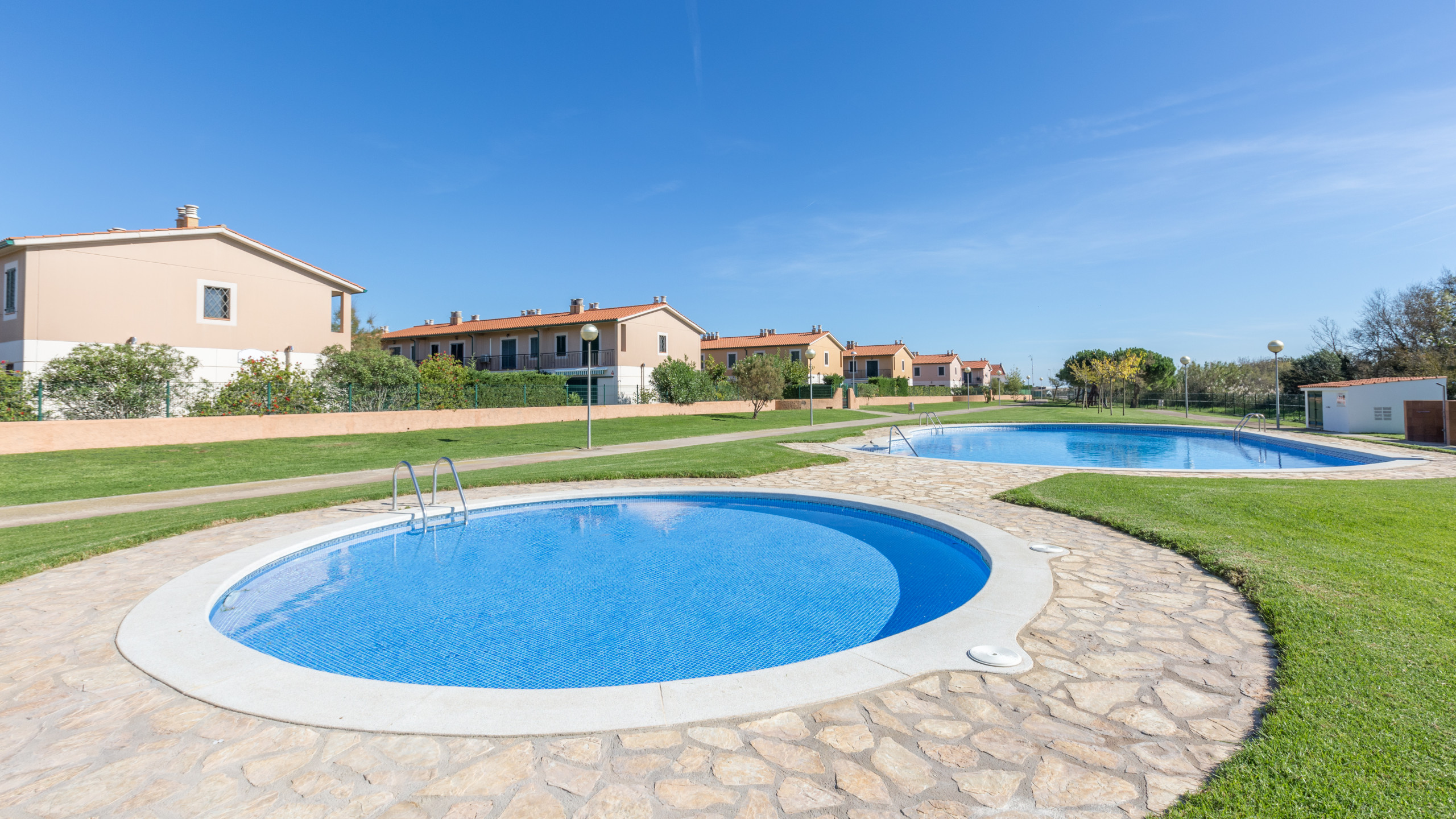 mas-pinell-44 - LLAFRANC VILLAS